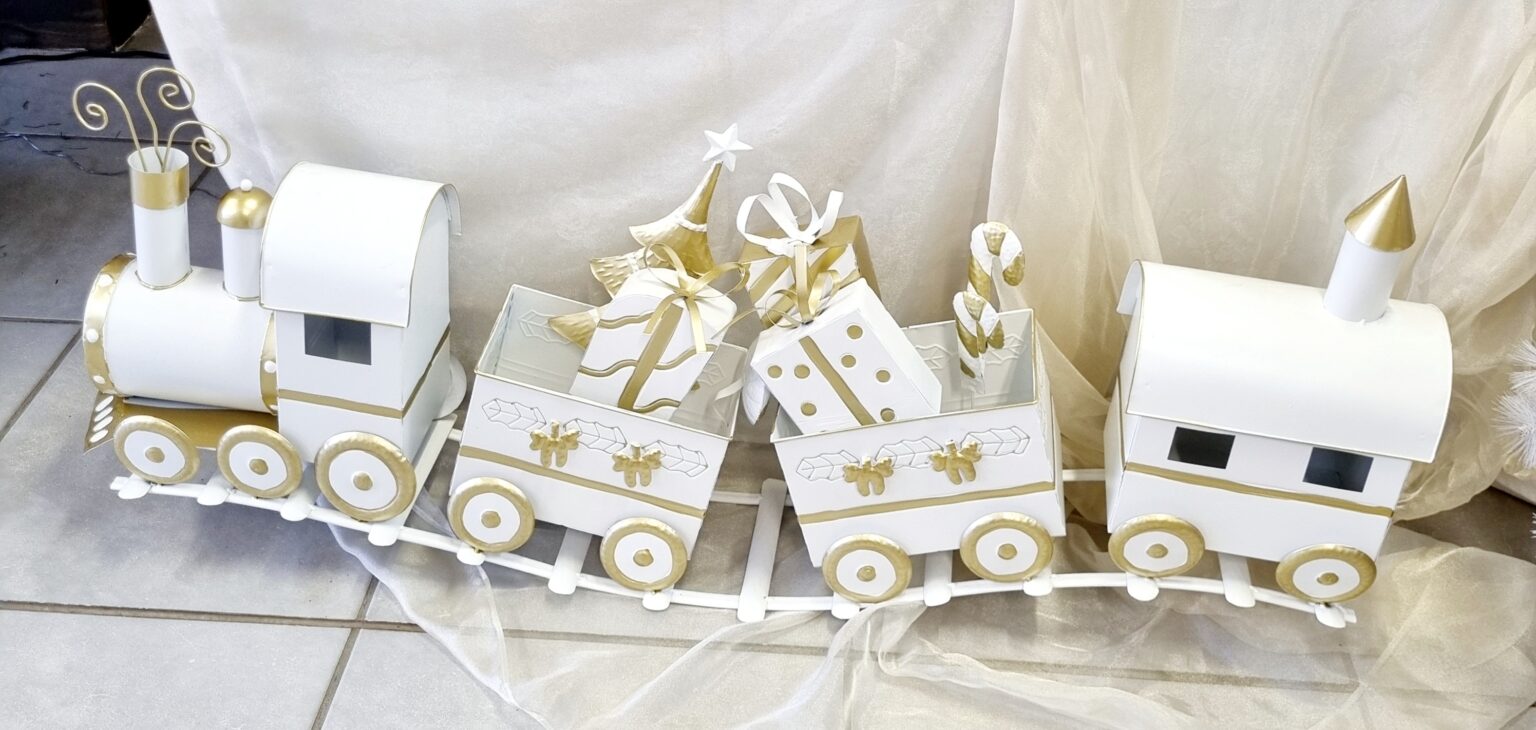 White and Gold Train - Christmas KZN